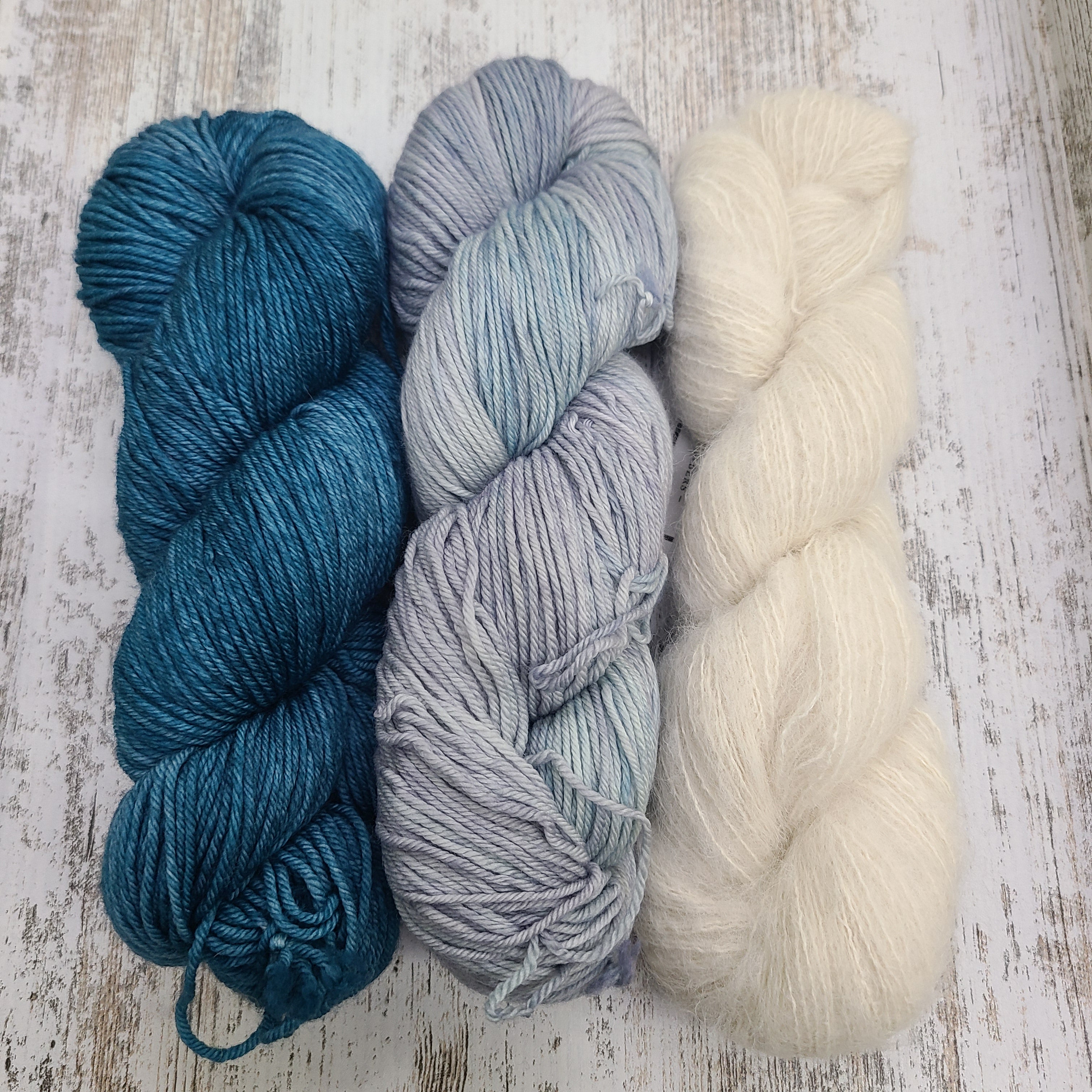 Reflecting Pool / Flavia / Yarrow Alpine Shawl Kit | FIBRE, LLC